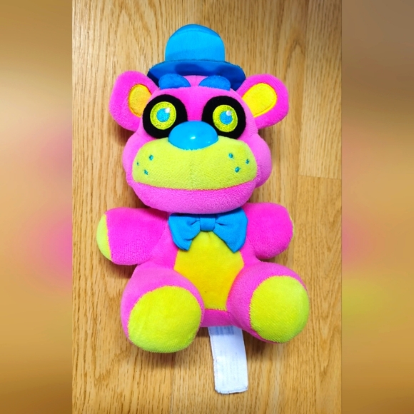 Funko | Toys | 27 Funko Five Nights At Freddys Plush Black Light Neon ...